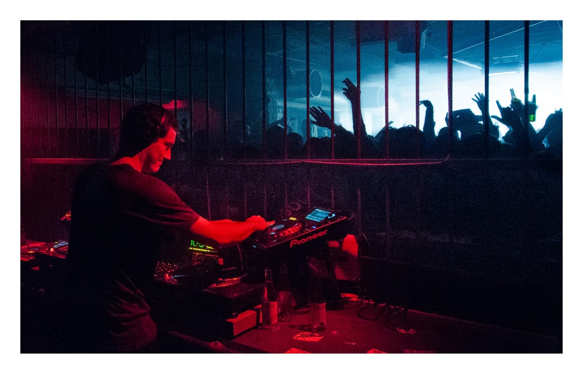 Clubs for techno parties and raves in Germany - Rausgegangen