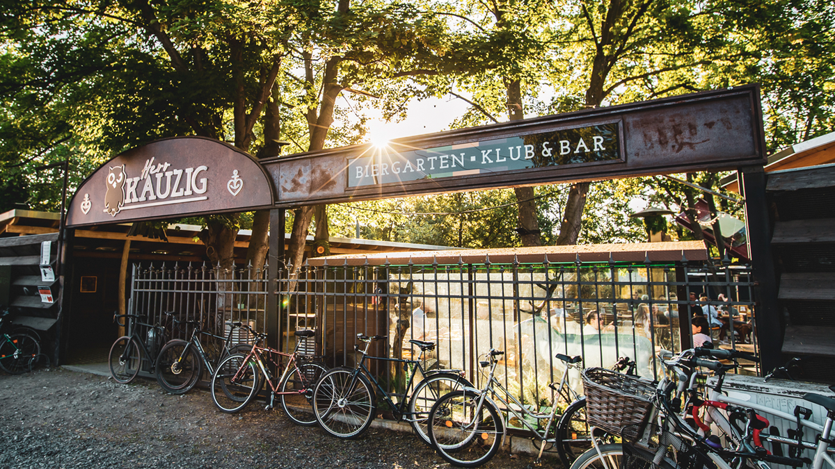 KAUZ ALM - Die Leipziger Party ALM! // Winter Edition am 04.01.2025 in ...