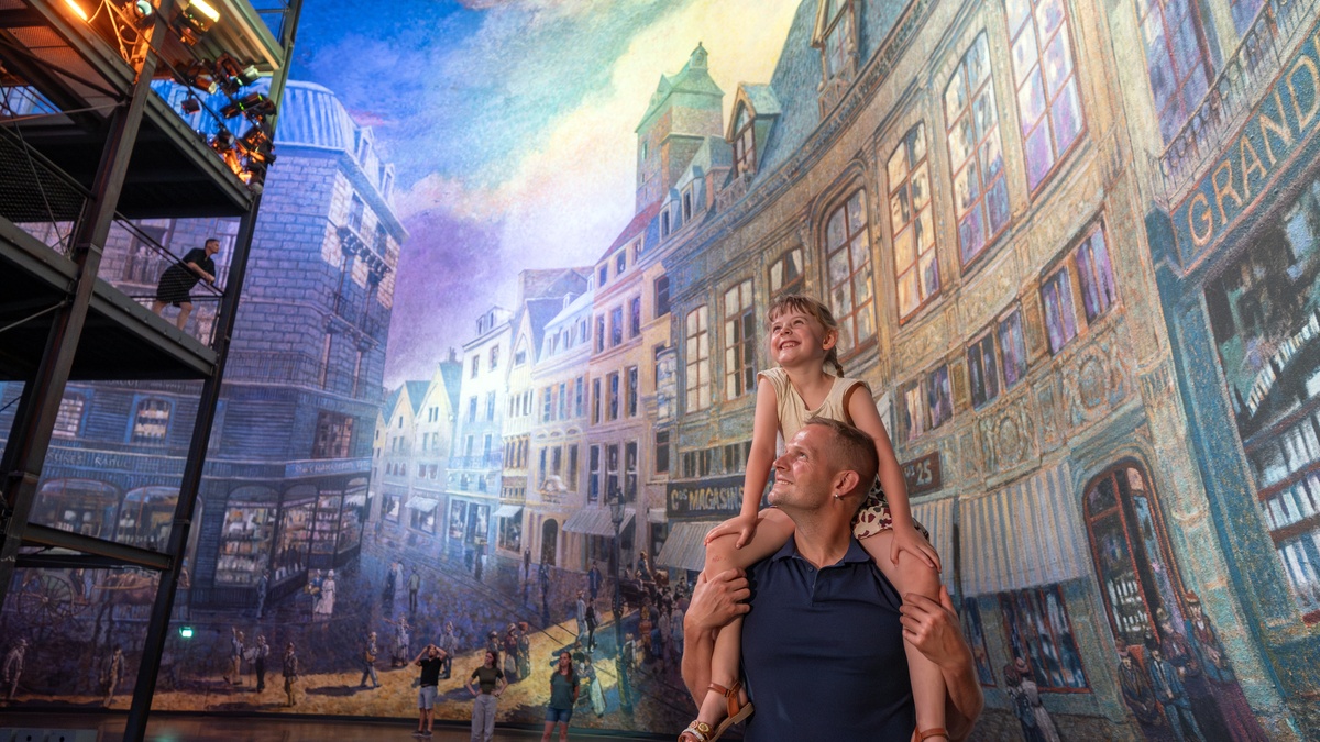 Yadegar Asisis 360°-Panorama "Die Kathedrale von Monet" am 26.03.2025 ...