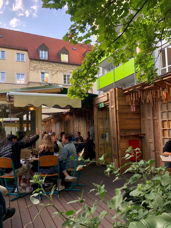 Café Kosmos in München All info on Rausgegangen!