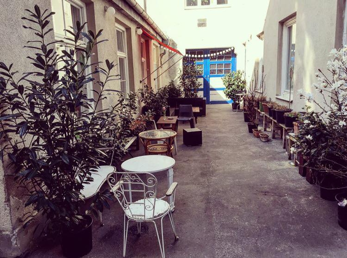 Karotte – der Hinterhof-Kosmos Münchens - Rausgegangen