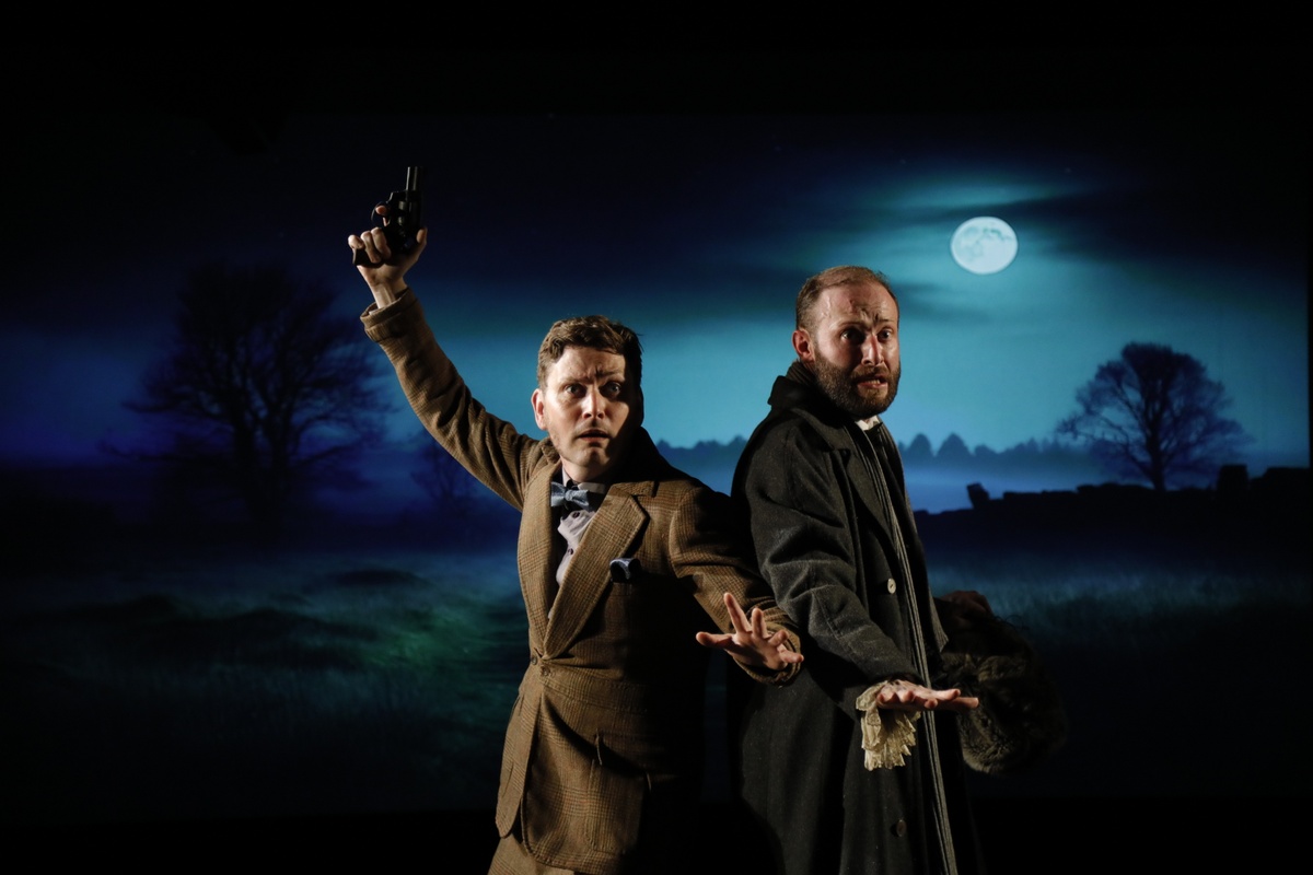 Abgesagt | The Hound of the Baskervilles - A comic thriller by Steven ...