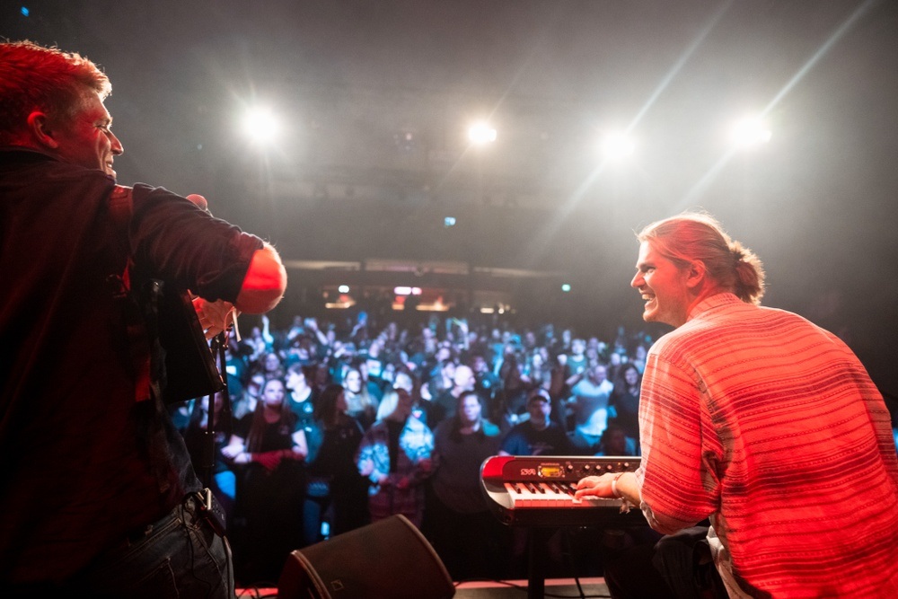 The stage is calling: Your song for Cologne is back! - Rausgegangen