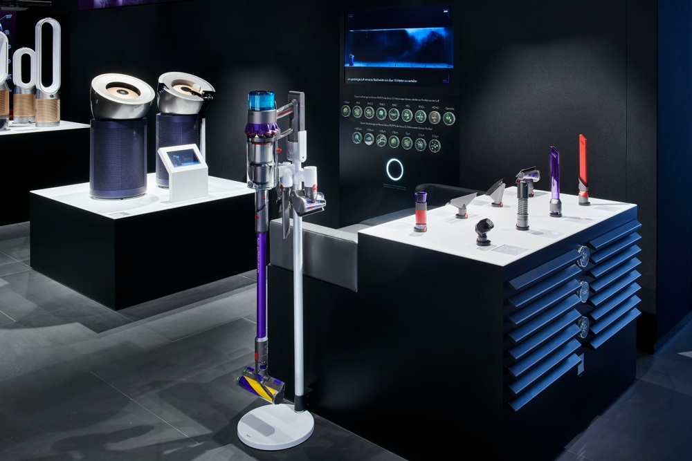 Dyson opens the world's largest demo store in Berlin - Rausgegangen